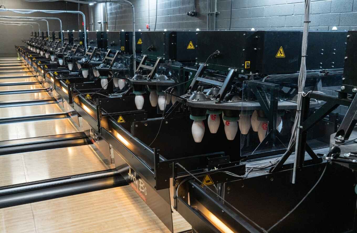 Boost ST String Pinsetters | Brunswick Bowling