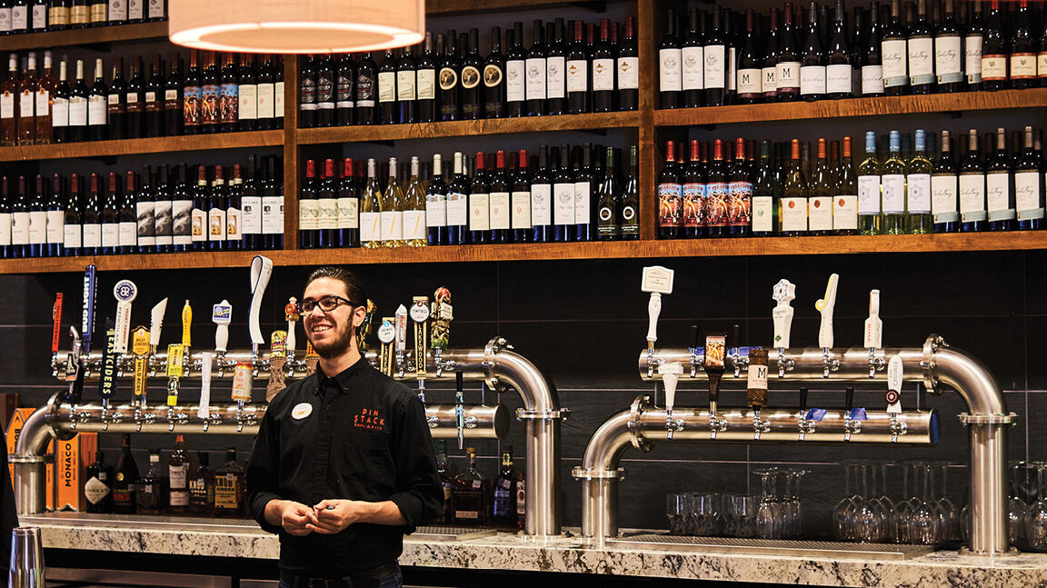 Pinstack Las Colinas | Brunswick Bowling